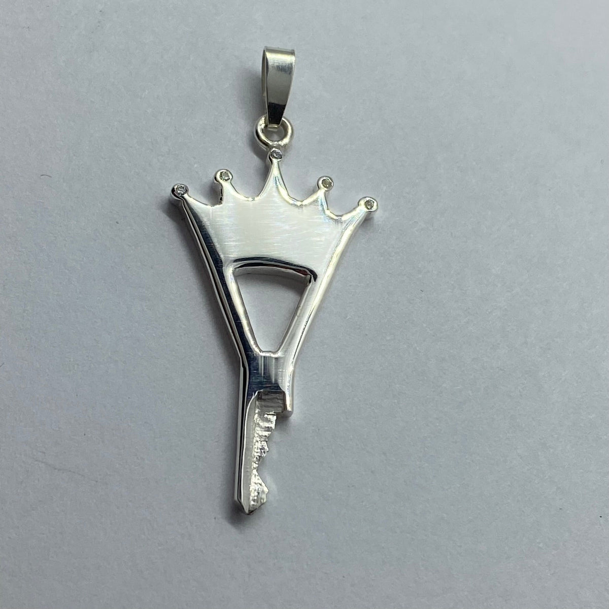 La Regina | silver handmade chastity key | chastity key | keyholder – chastity-shop
