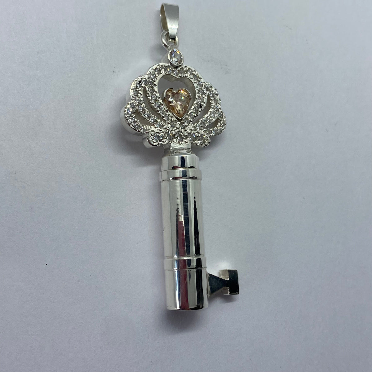Secret Crown | chastity key | chastity-shop | handmade chastity keys